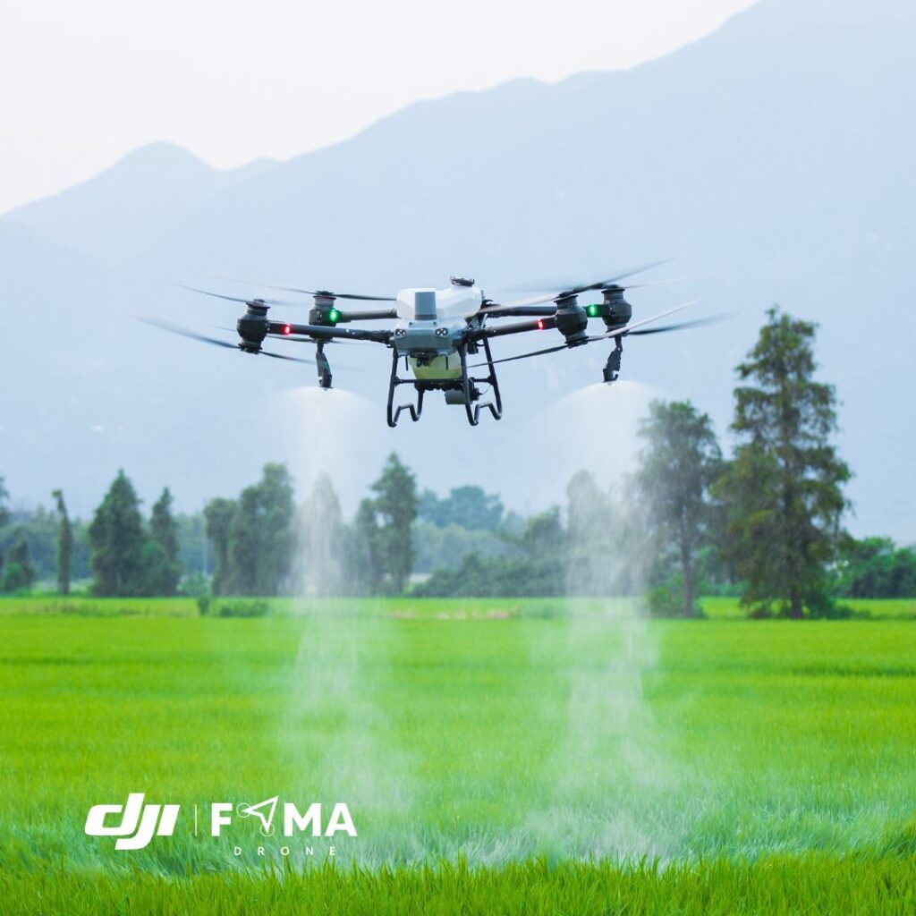 โดรนเกษตร DJI AGRAS T50 ขนาด 40 ลิตร - FamaDrone รุ่นใหม่ ราคาพิเศษ